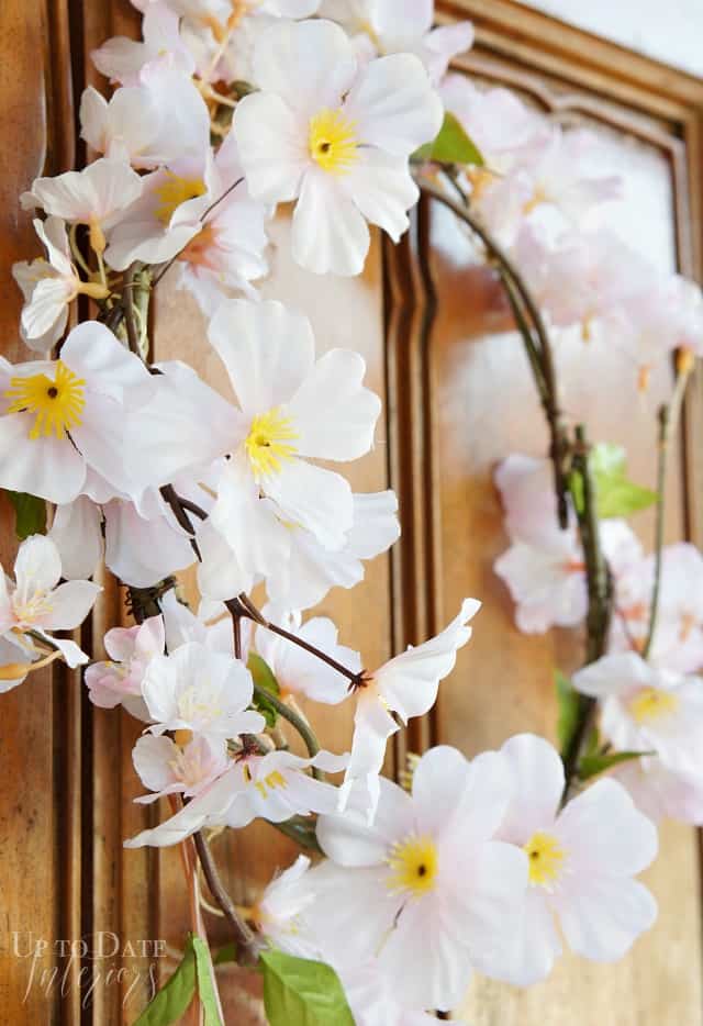 Make a Beautiful Sakura Wreath in 3 Simple Steps!