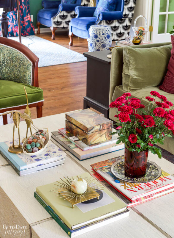 How to Style Coffee Table Books (Designer Stacking Ideas)