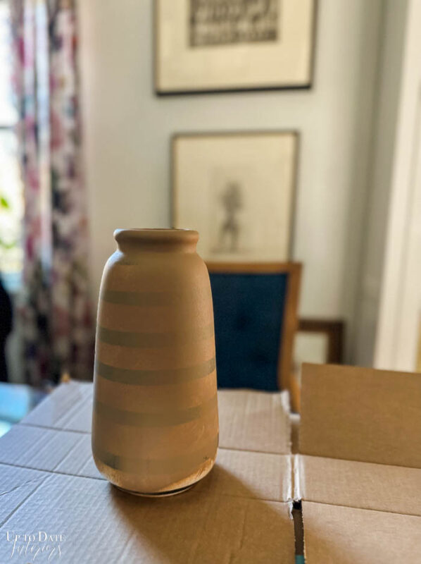 An Easy DIY Textured Paint Vase and Planter Makeover Idea