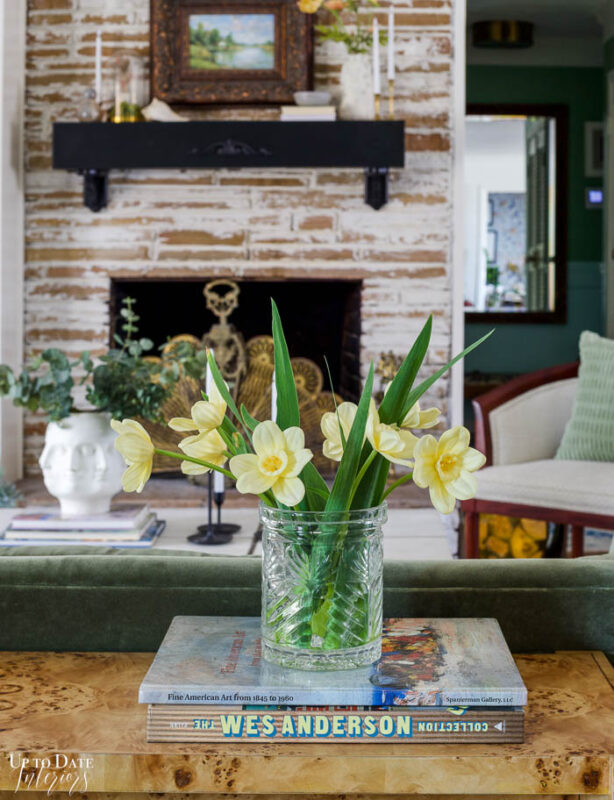 Simple Tips for Decorating with Fake Flowers for Spring