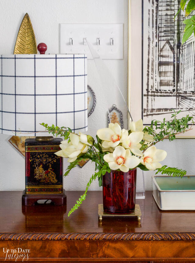 Simple Tips for Decorating with Fake Flowers for Spring